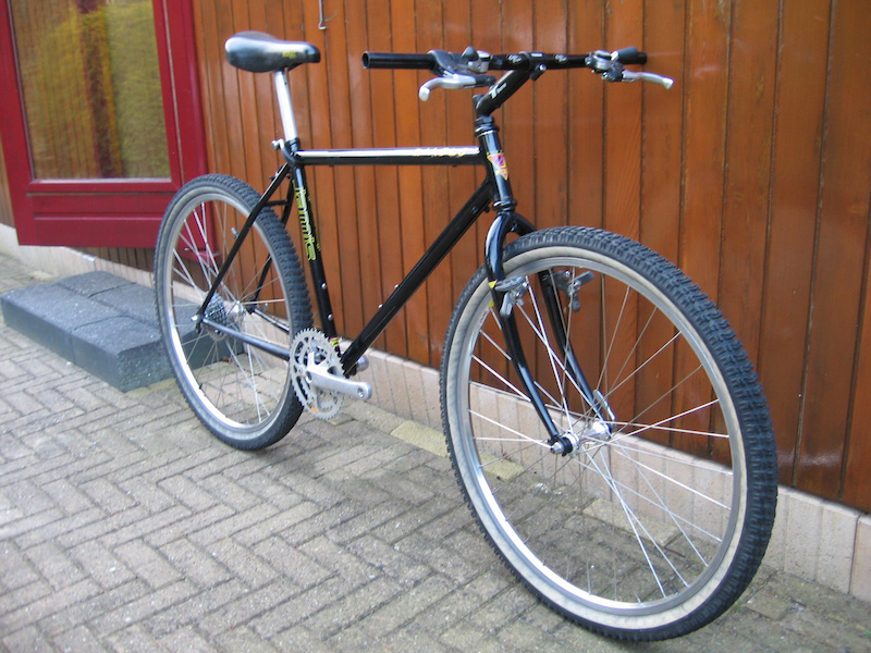 Jamis Diablo '89 [family portrait pag.1] | Retrobike