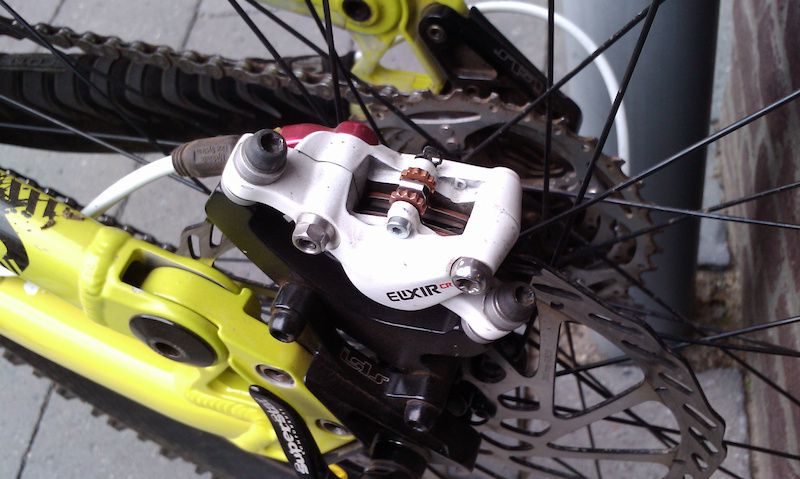 Avid Elixir CR (wit) Jagwire HyFlow (wit) + ontluchtingsset ...