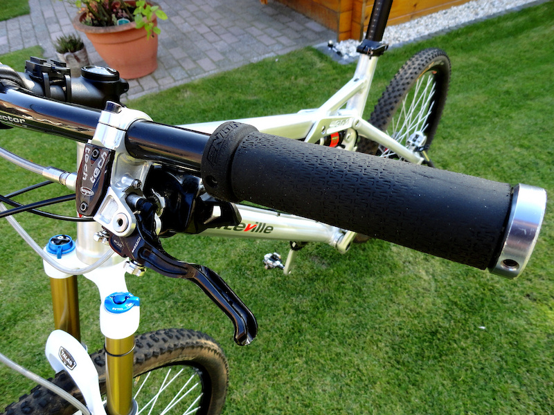 Show me your cockpit! - Pagina 22 - Mountainbike.nl