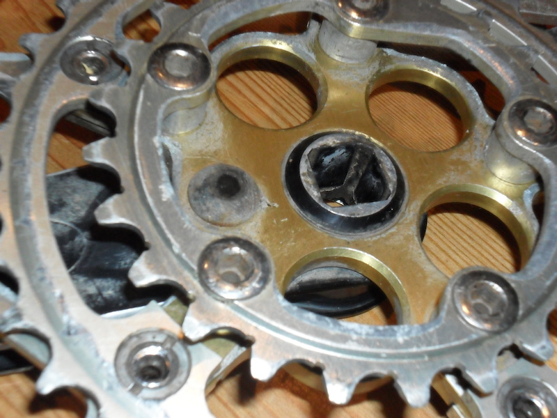 RaceFace Turbine 'Cloverleaf' cranks with Pace chain rings | Retrobike